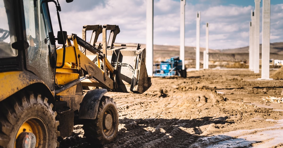 9 Heavy Machine Maintenance Tips for Longevity - Redlist